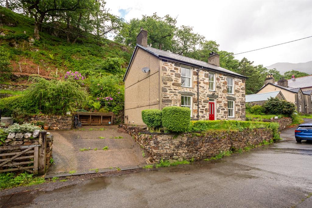 Nant Gwynant, Caernarfon, Gwynedd, LL55 3 bed detached house for sale ...