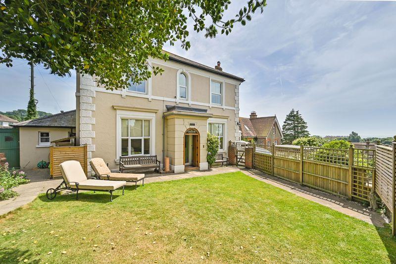 Hythe 4 bed semi-detached house - £725,000