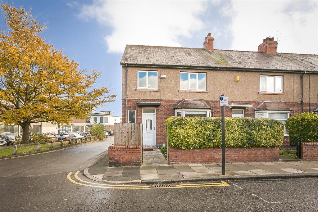Regent Road North, Gosforth... 3 bed end of terrace house - £230,000