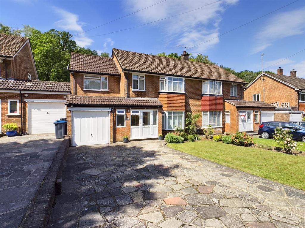 Holmwood Avenue, Sanderstead 4 bed semi-detached house - £700,000