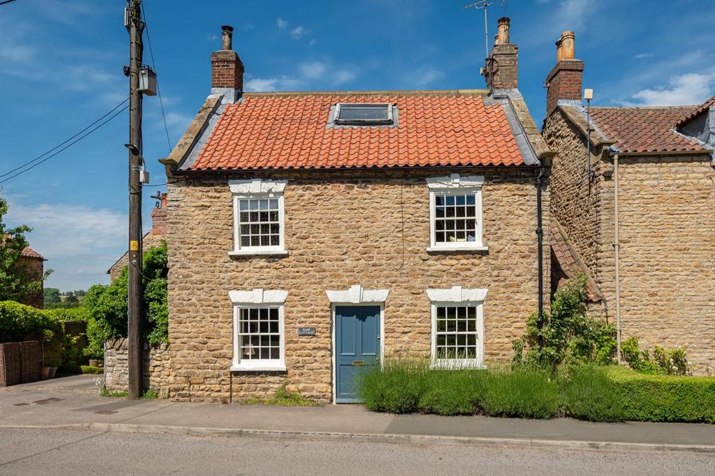 Welburn, York 3 bed house - £395,000