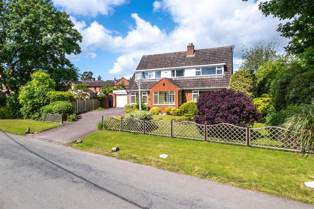 Hadley End, Yoxall, Burton-On-Trent 4 bed detached house for sale - £ ...