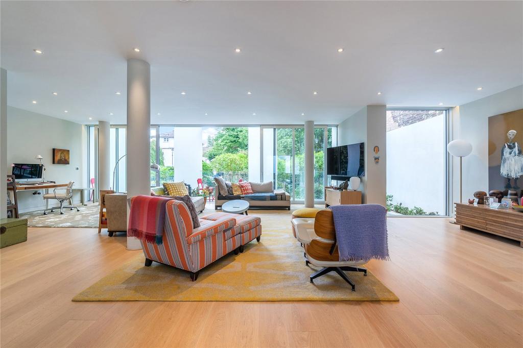 Barnsbury Square, Barnsbury, London 3 bed flat - £3,500,000
