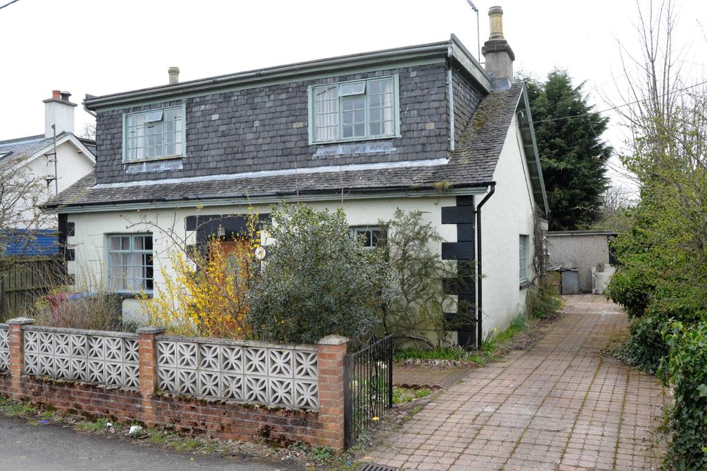 The Loan, Muiravonside, Linlithgow... 4 bed detached house - £245,000