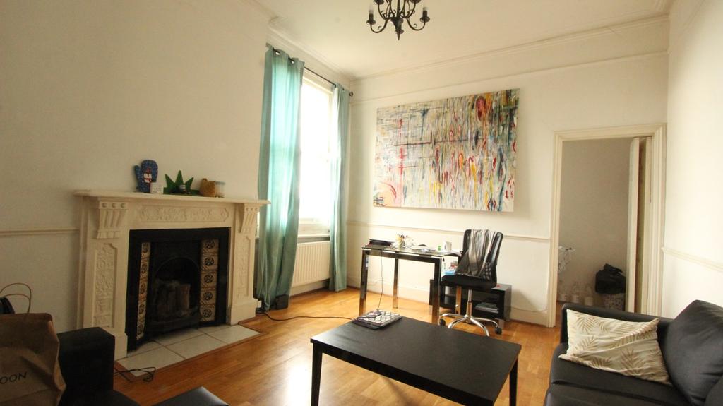 Sutherland House, 2 Greencroft... 1 bed apartment - £1,712 pcm (£395 pw)