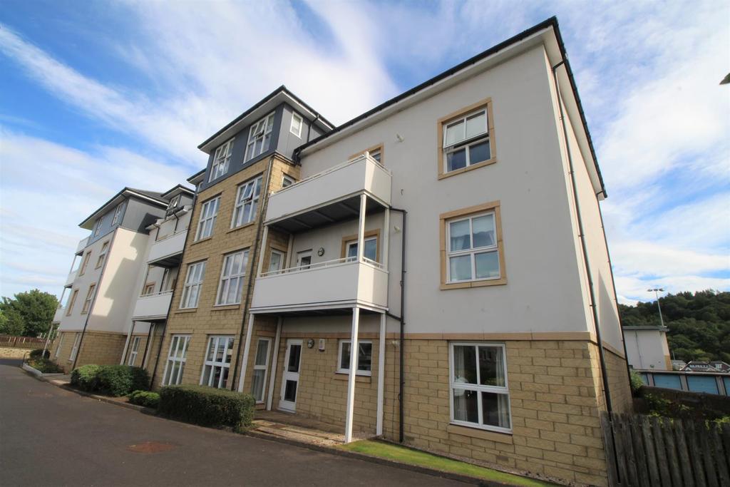 Octavia Terrace, Greenock 2 bed flat - £225,000