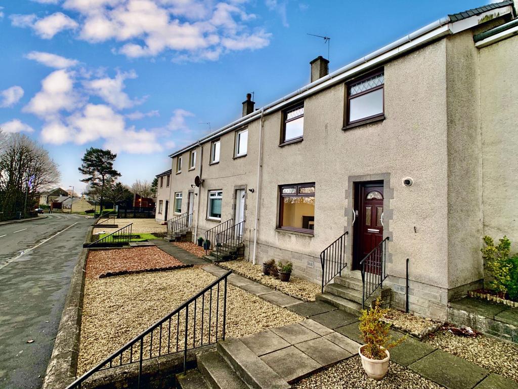 3 Avils Place, Beith 2 bed terraced house - £59,000