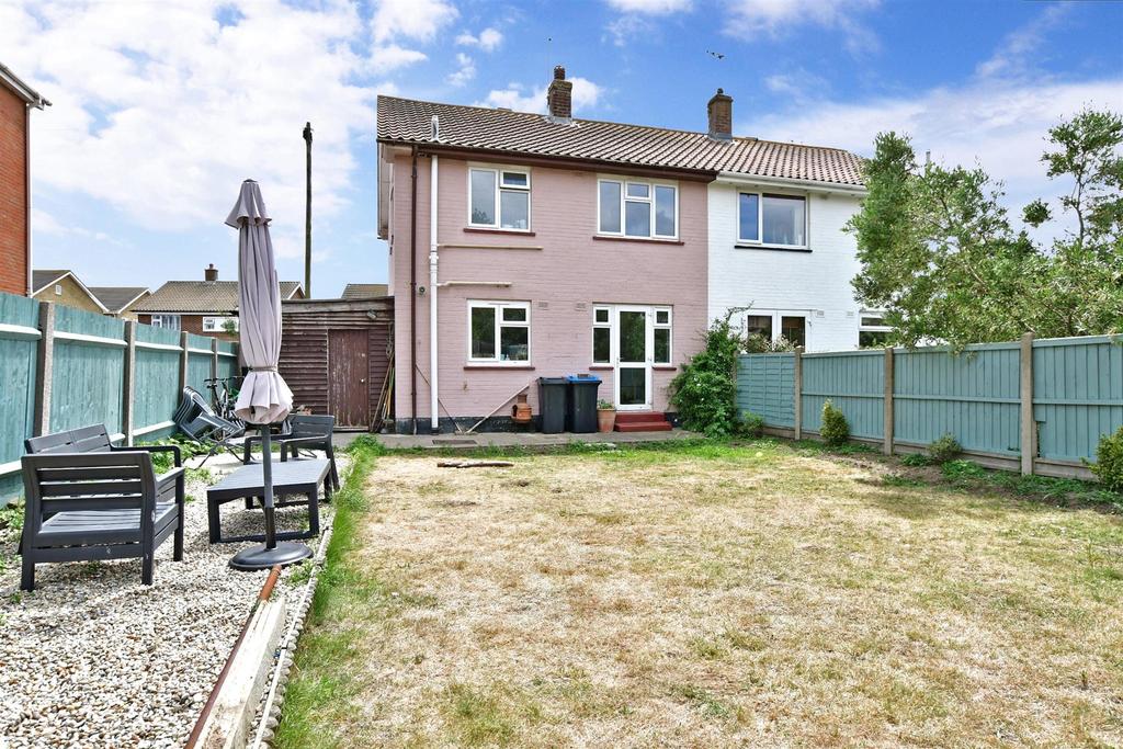Canute Road, Deal, Kent 3 bed semi-detached house - £325,000