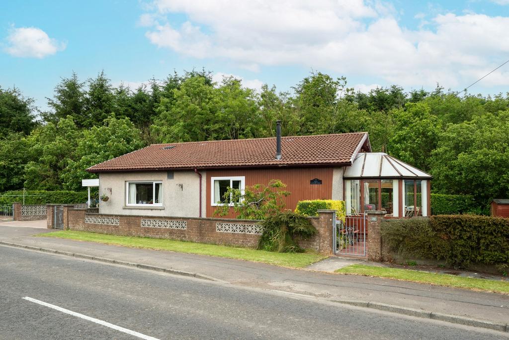 St Andrews Road, Largoward, KY9 3 bed detached house - £240,000
