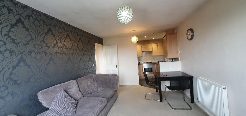 Signet Square, Coventry, CV2 2 bed flat - £920 pcm (£212 pw)