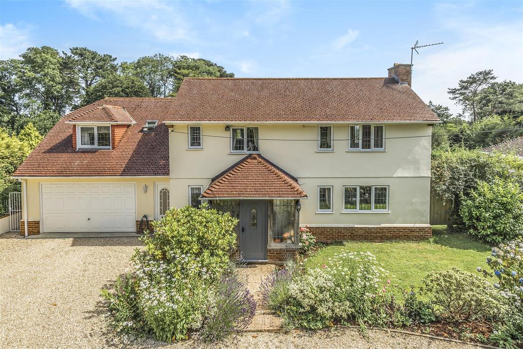 Harcombe Road, Axminster 5 bed detached house - £895,000
