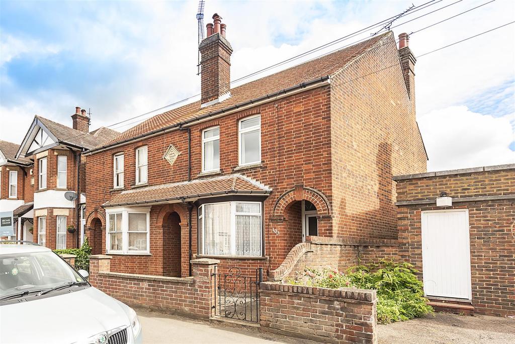 High Street, Codicote 2 bed semi-detached house for sale - £450,000