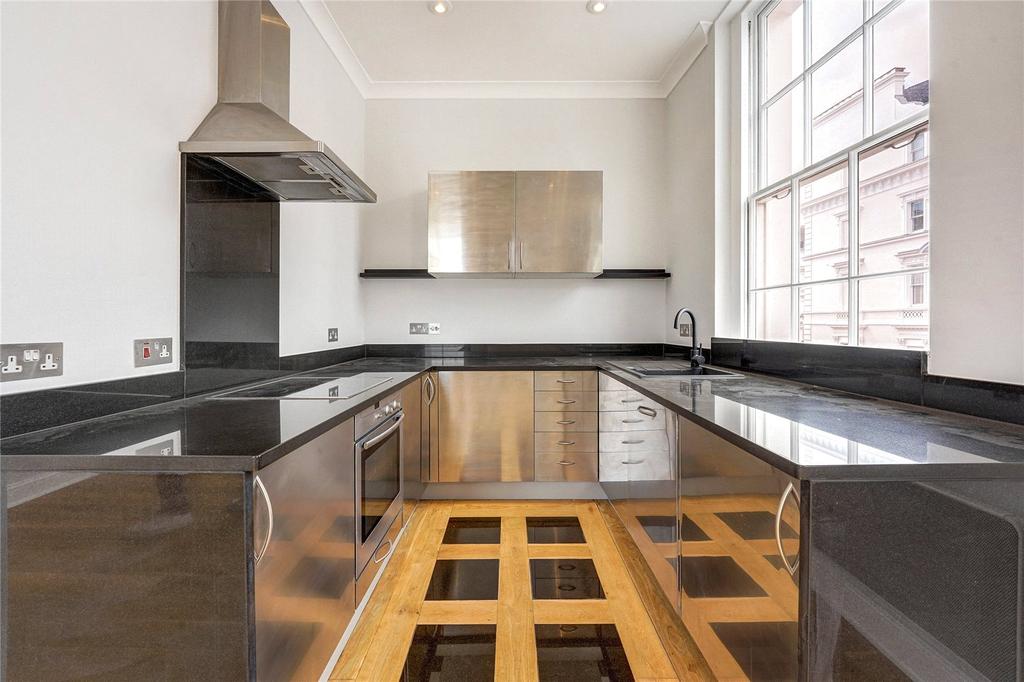 Cranley Place, South Kensington, London 2 bed flat - £5,633 pcm (£1,300 pw)