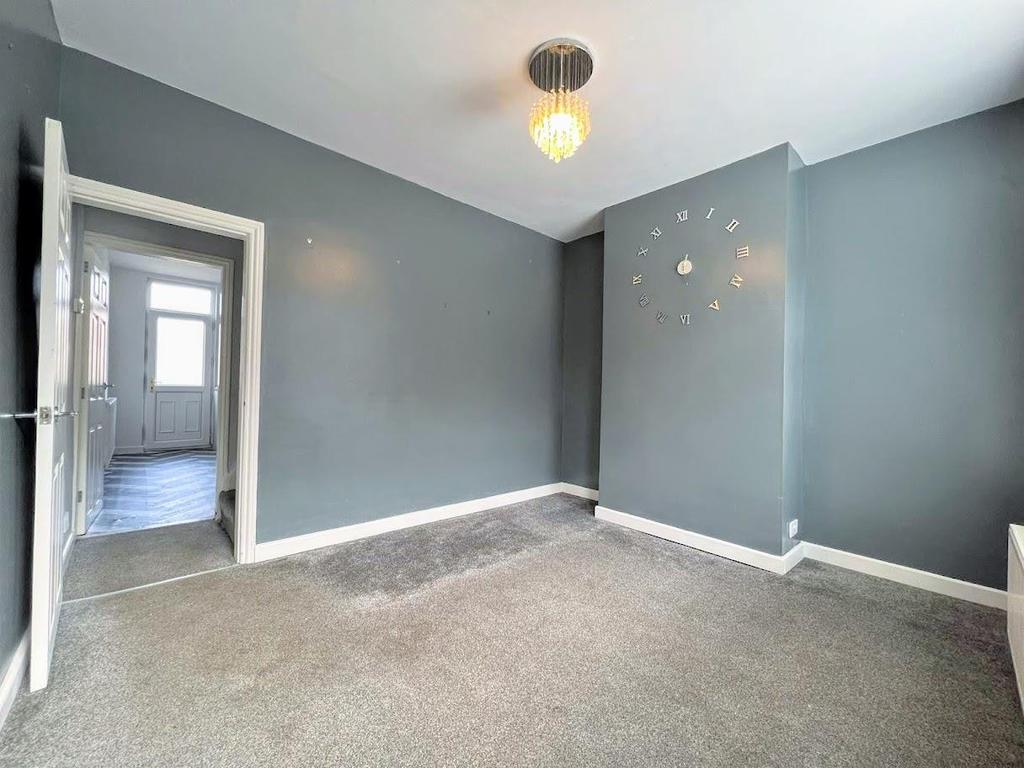 Lancaster Street, BARNSLEY, South... 2 bed end of terrace house - £90,000