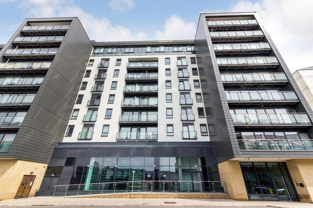 La Salle, Leeds Dock 1 bed flat - £795 pcm (£183 pw)