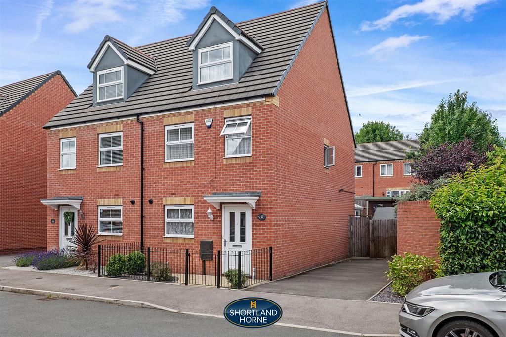 Whitmore Manor Close, Whitmore Park... 3 bed semi-detached house - £280,000