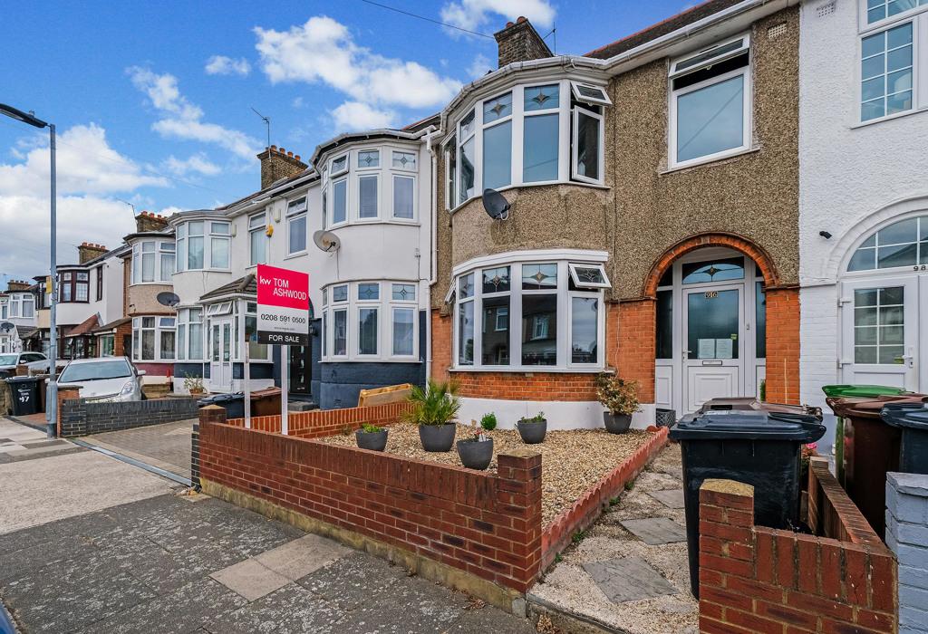 Hulse Avenue, Barking 3 bed terraced house - £500,000