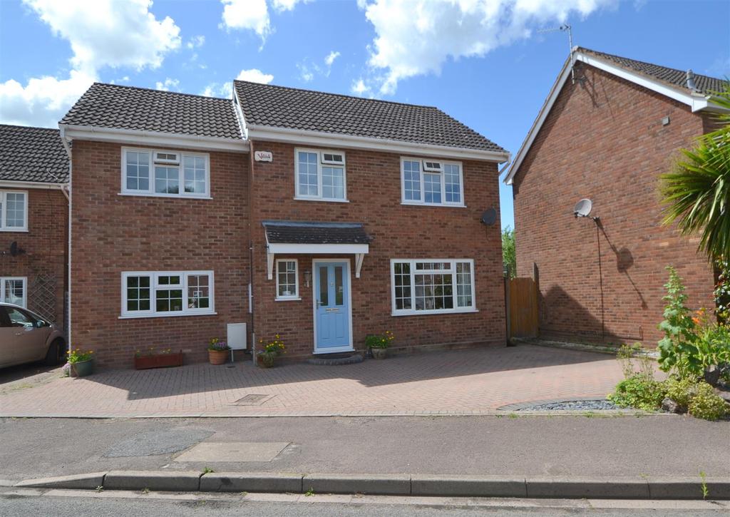 Bronsil Drive, Malvern 5 bed detached house - £420,000