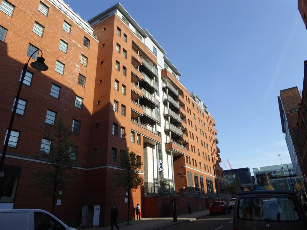 The Quadrangle, Lower Ormond Street... 2 bed flat - £1,600 pcm (£369 pw)