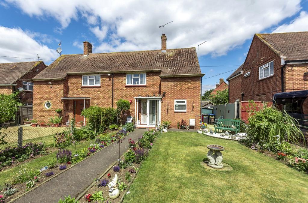Harcourt Road, Dorney Reach... 2 bed house - £485,000