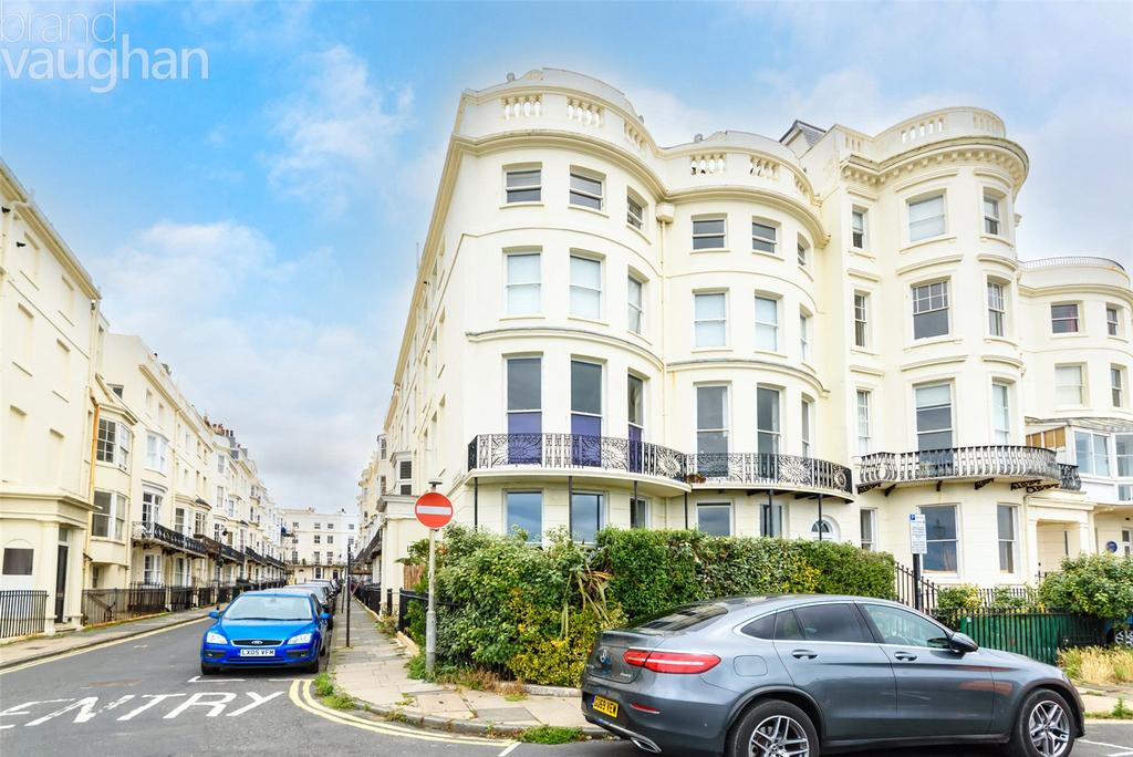 Marine Parade, Brighton, BN2 2 bed apartment - £500,000
