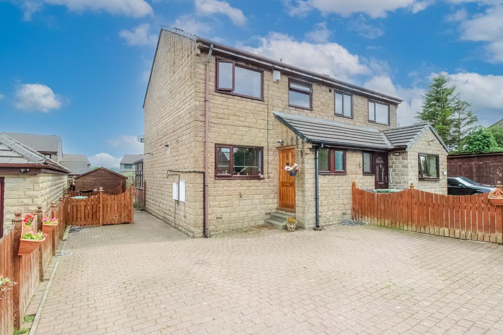 Scholes Moor Road Scholes 3 Bed Semi Detached House £250 000