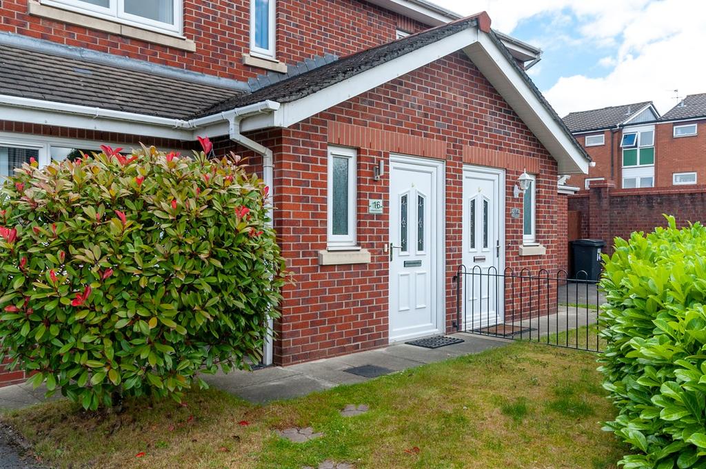 Handley Drive Padgate Warrington Wa2 2 Bed Semi Detached House £