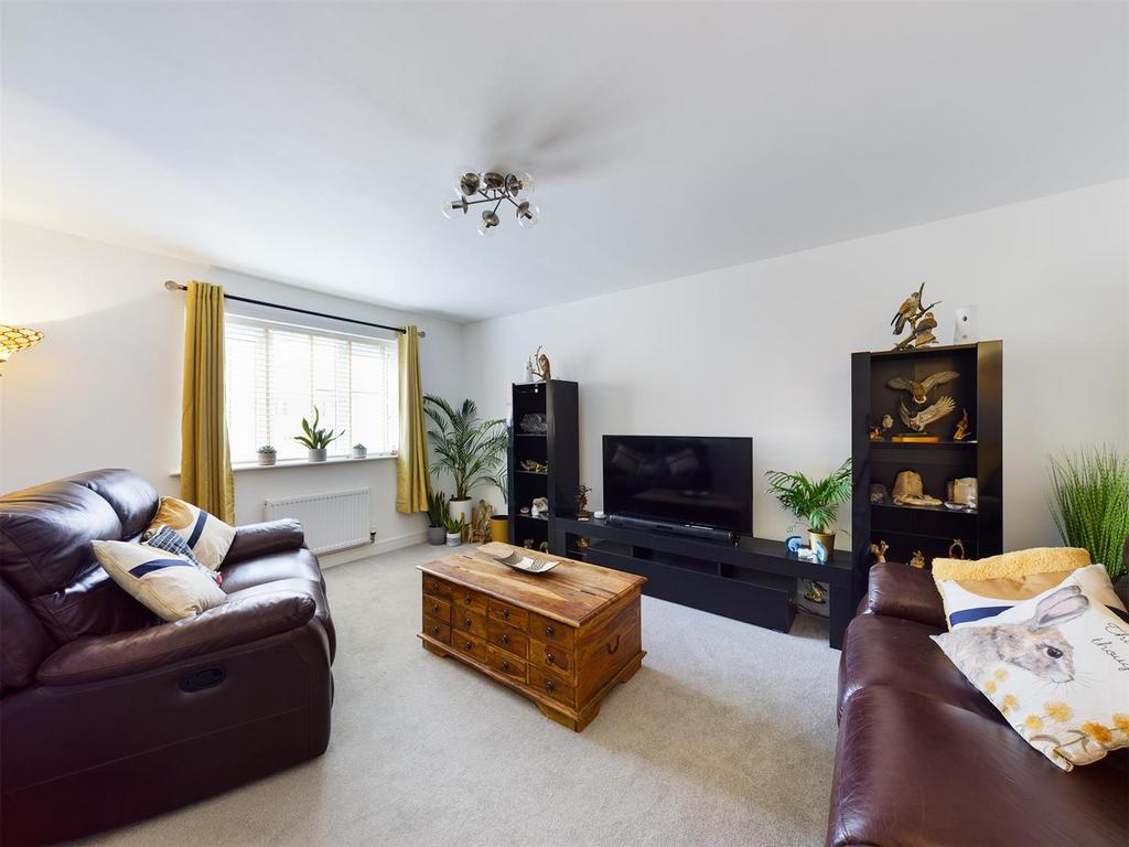 Tawny Drive, Middle Deepdale... 4 bed detached house - £280,000