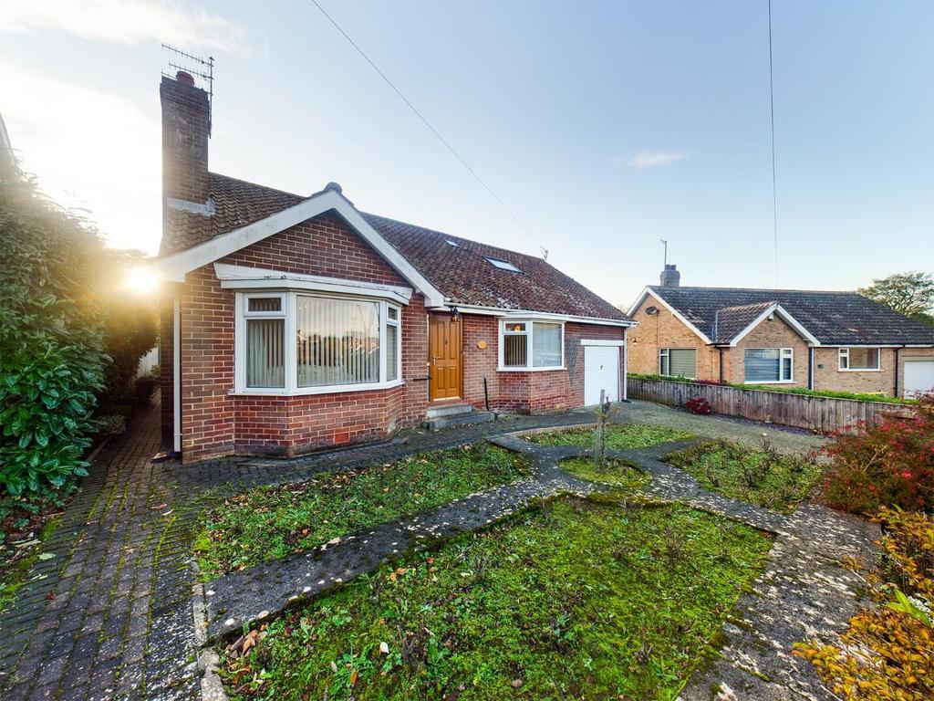 Hackness Drive, Scarborough, North... 4 bed detached bungalow - £350,000