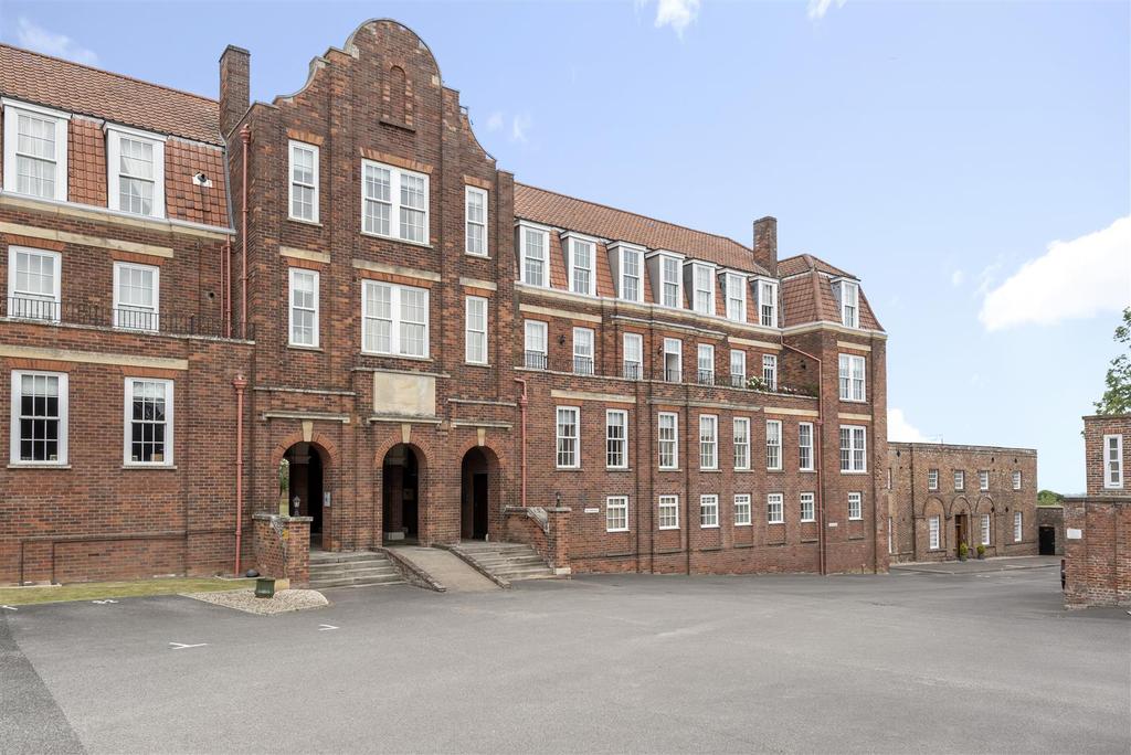 S9, The Quadrangle Hunmanby Hall, Filey, North Yorkshire 2 bed ...