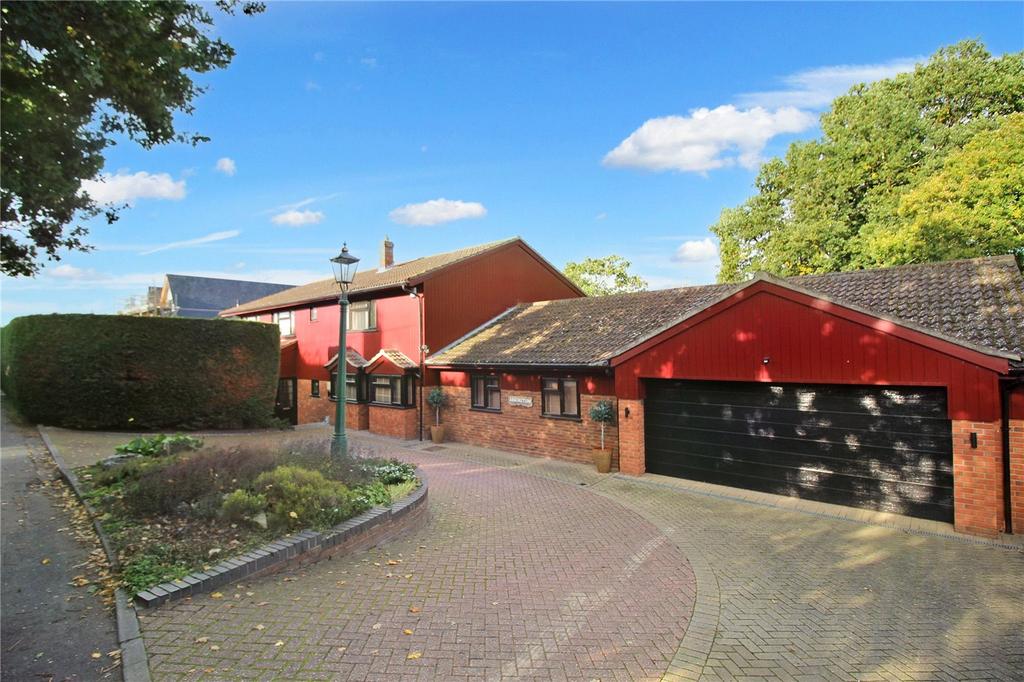 Mill Lane, Barnby, Beccles, Suffolk... 5 bed detached house - £800,000