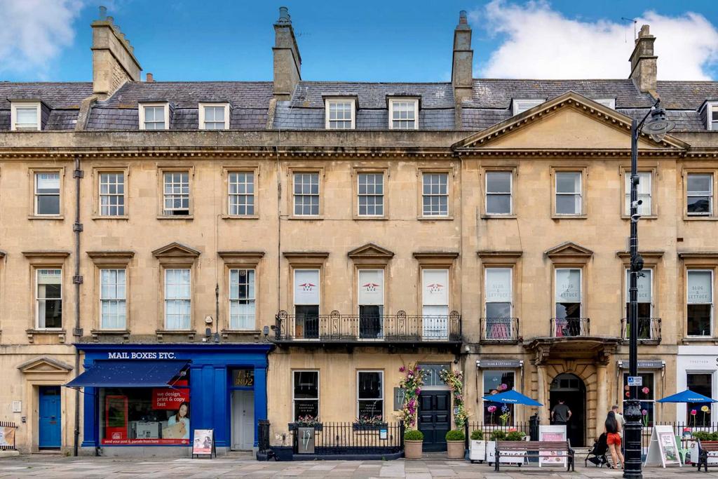 Edgar Buildings, Bath 2 bed apartment to rent - £1,650 pcm (£381 pw)