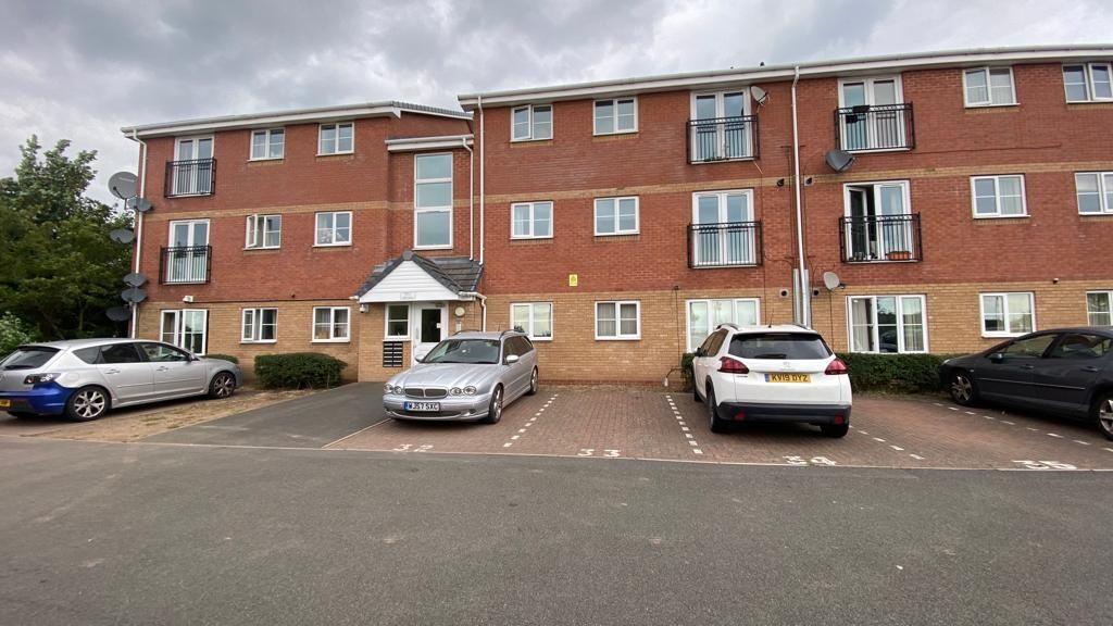Signet Square, Stoke, Coventry, CV2 4NZ 2 bed apartment - £800 pcm (£ ...