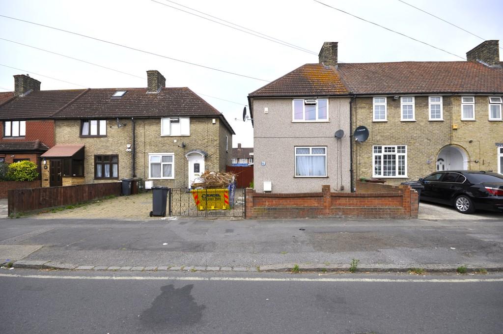 Hatfield Road Dagenham 2 Bed End Of Terrace House £375 000