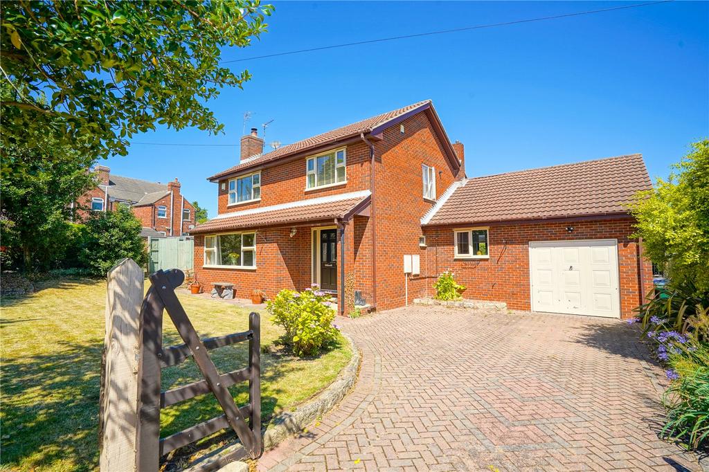 Austwood Lane, Braithwell, Rotherham... 3 bed detached house for sale ...