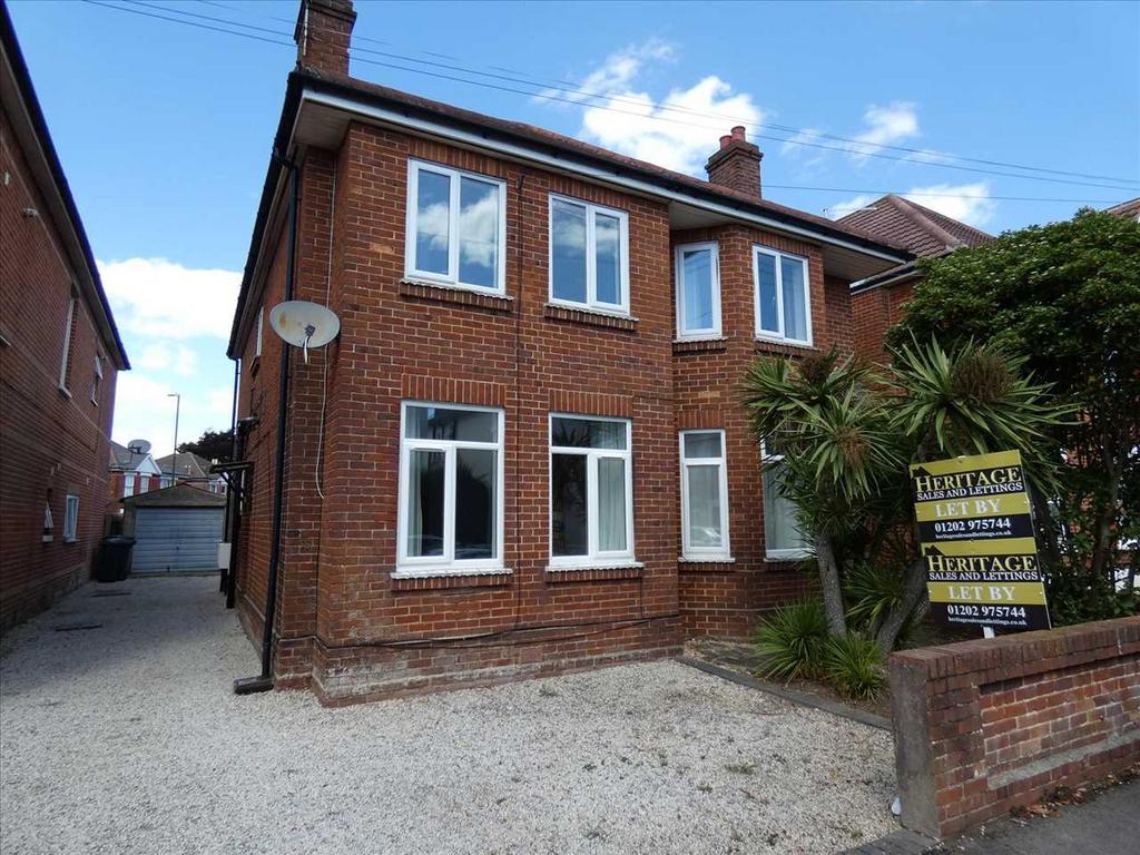 Gerald Road, Winton, Bournemouth 2 bed apartment - £1,250 pcm (£288 pw)
