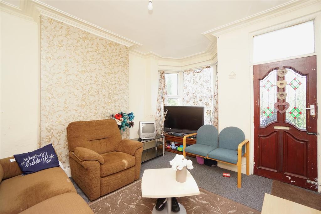 Ellesmere Road North, Sheffield... 3 bed terraced house - £95,000