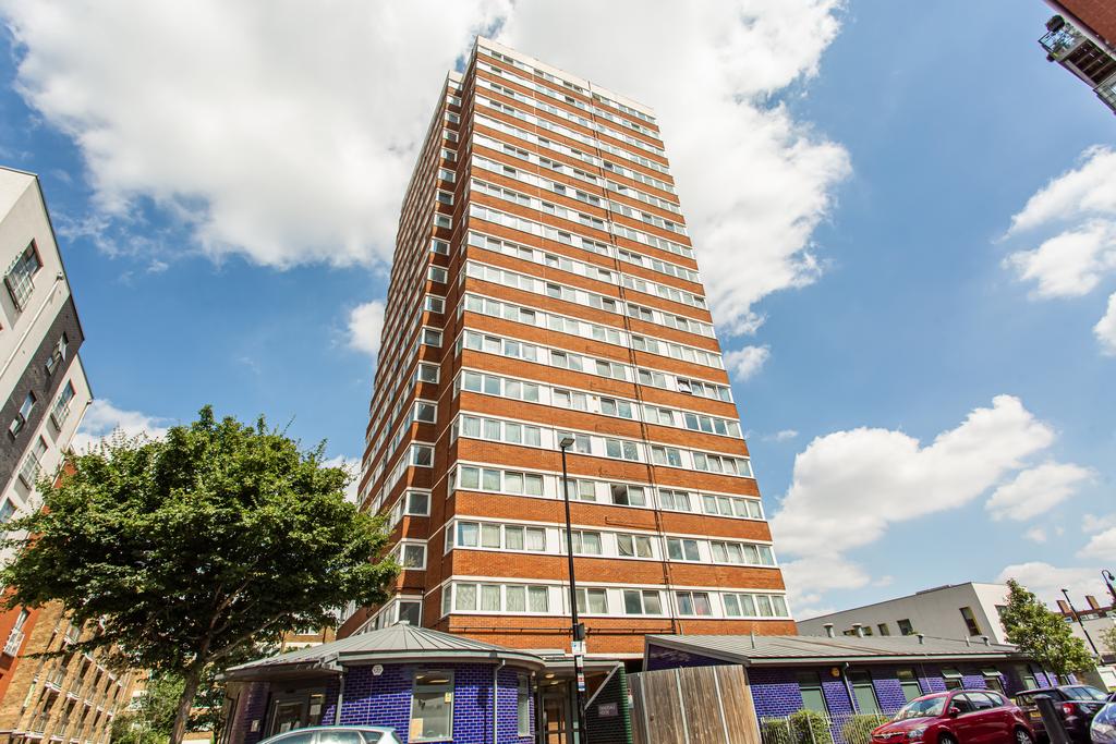 Ennerdale House, E3 2 bed flat - £300,000