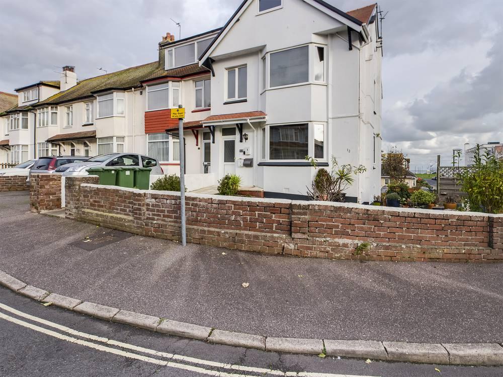 Warefield Road Paignton 1 bed apartment - £650 pcm (£150 pw)
