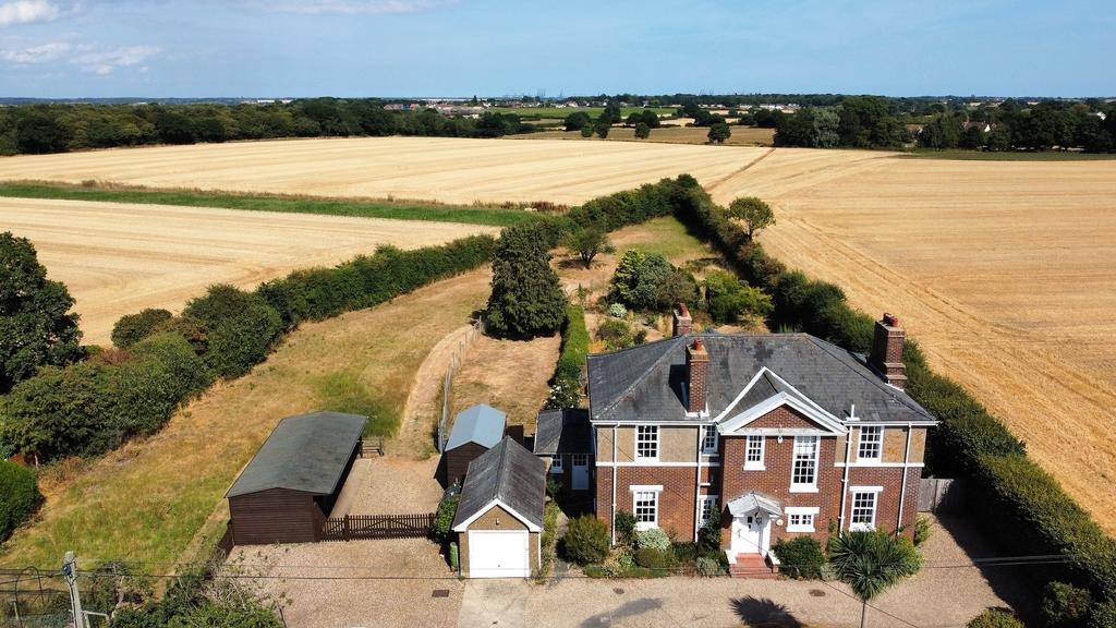 Wheatsheaf Lane, Wrabness, CO11 2TB 5 bed detached house - £1,000,000