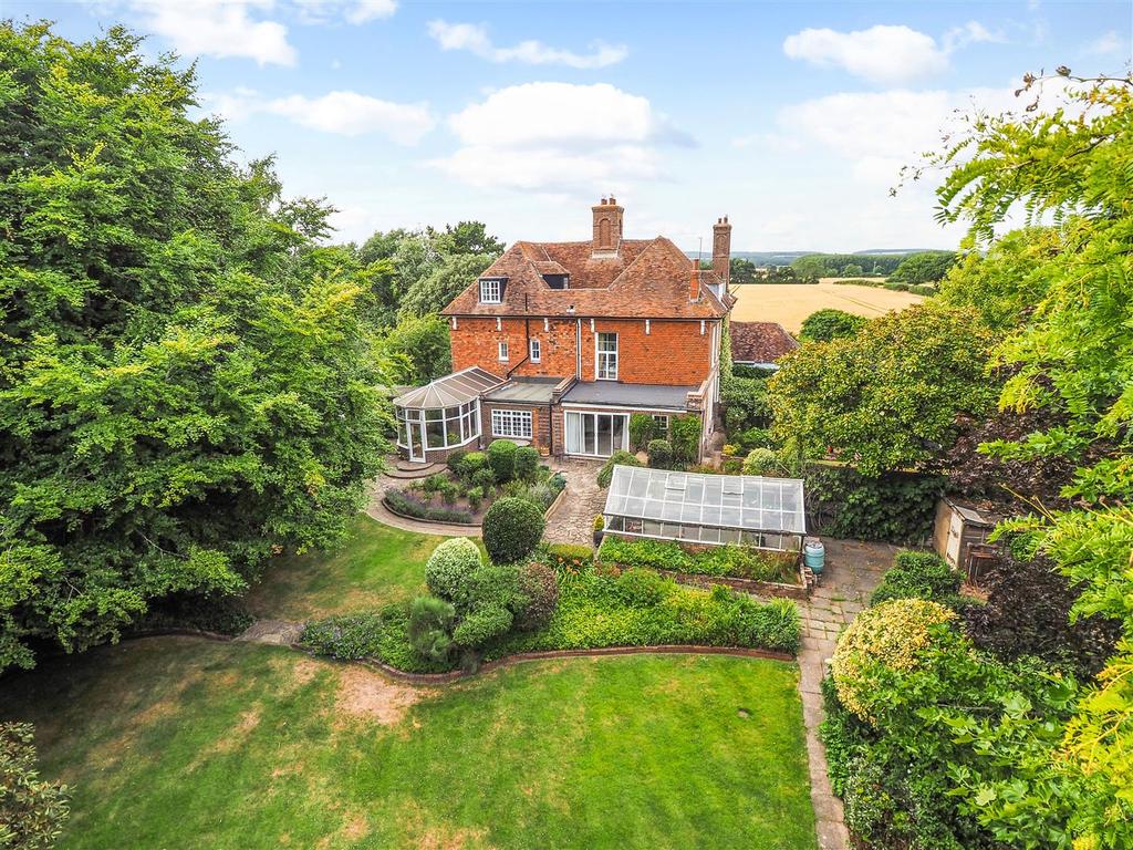 Ford Lane, Ford 4 bed semi-detached house - £725,000