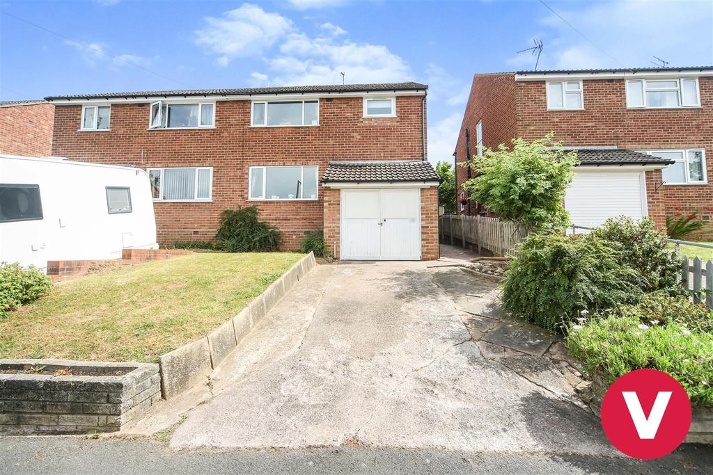 Harport Road, Redditch 3 bed semi-detached house - £250,000