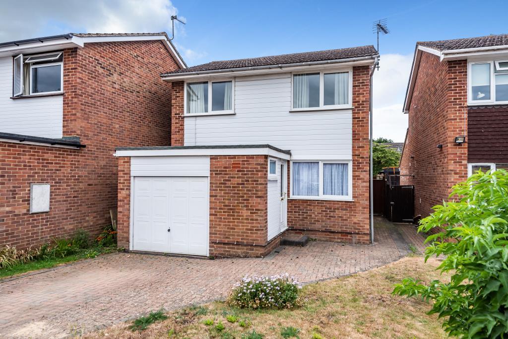 Thame, Oxfordshire, OX9 3 bed detached house - £450,000