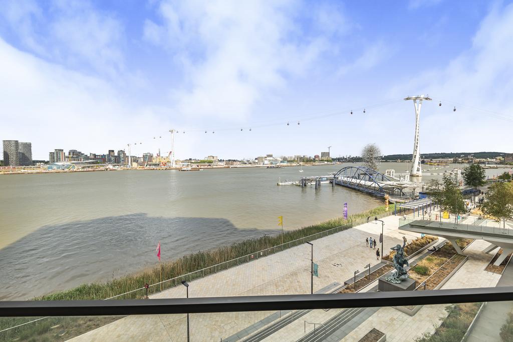 No.1, 18 Cutter Lane, Upper... 2 bed flat - £829,950