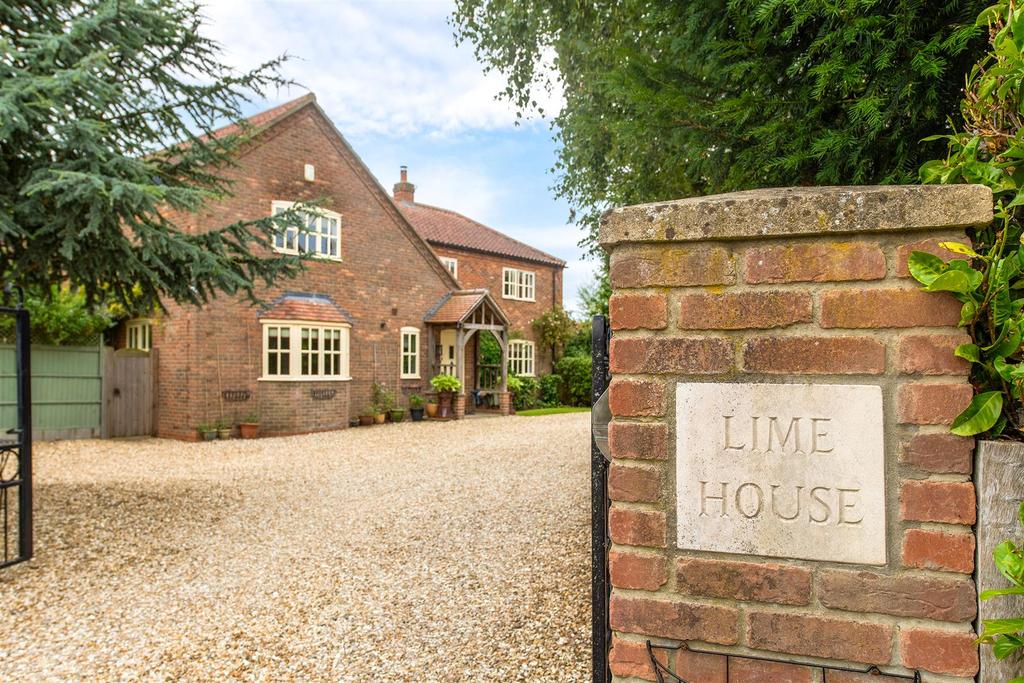 Scopwick, Lincoln 4 bed detached house - £635,000