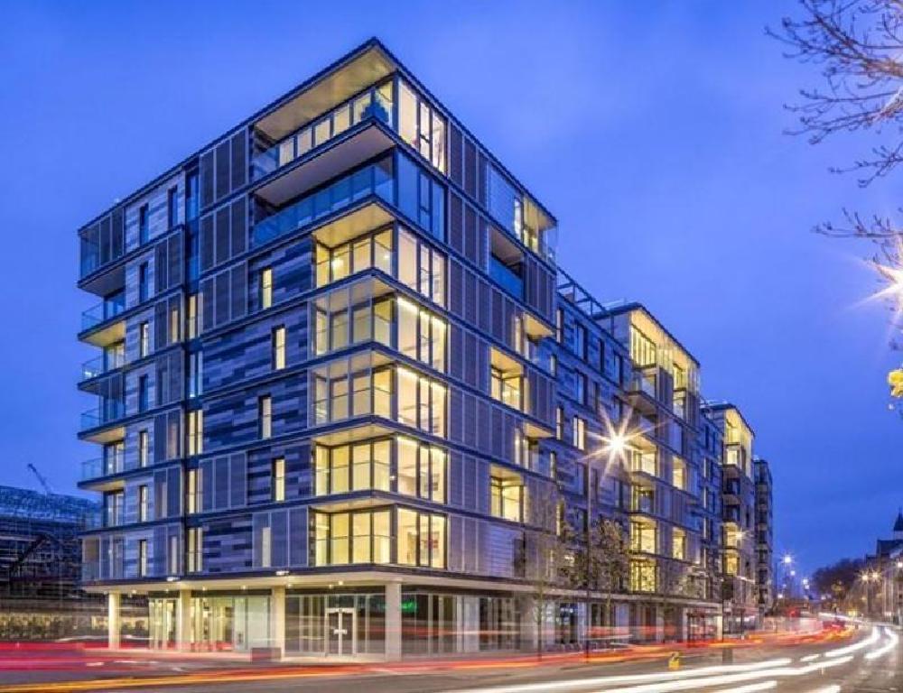 York Way, London, N1C 3 bed apartment - £5,200 pcm (£1,200 pw)
