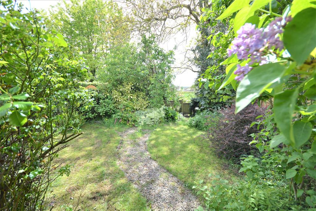 Westwood Avenue, Heighington Village... 3 bed semi-detached house - £ ...