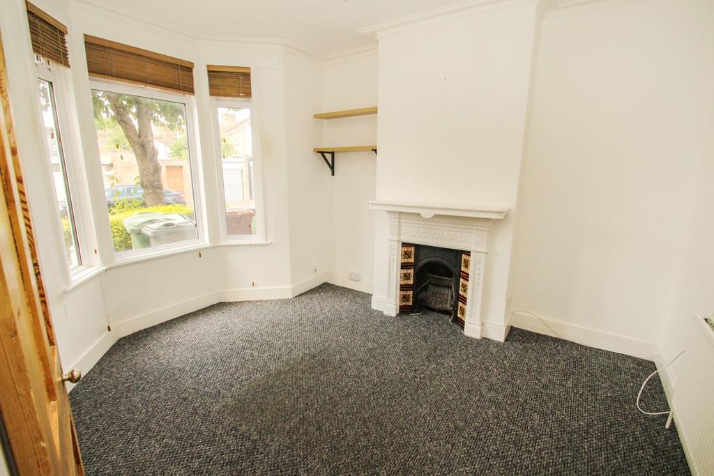 Matcham Road, Leytonstone, London... 2 bed terraced house - £1,850 pcm ...