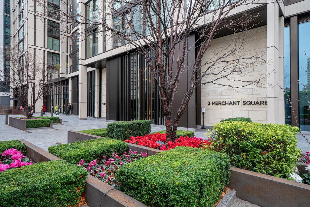 3 Merchant Square, London, W2 2 bed apartment - £4,498 pcm (£1,038 pw)
