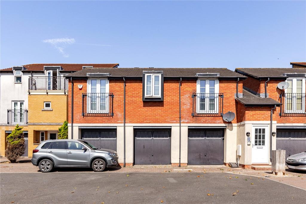 Bartholomews Square Horfield 2 Bed Apartment £265 000